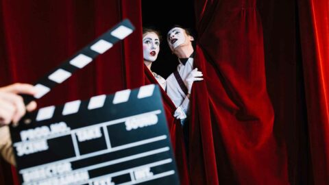 Cuál es el papel del director teatral y su influencia